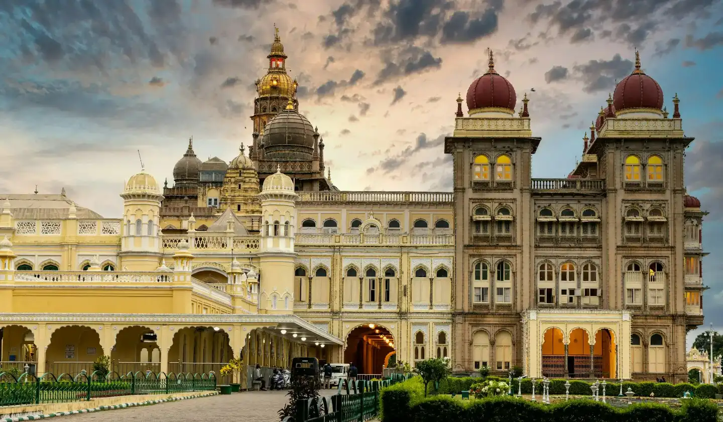 Mysore Goa Tour Package - 8N/9D at ₹25,499 | Antriksh Travel